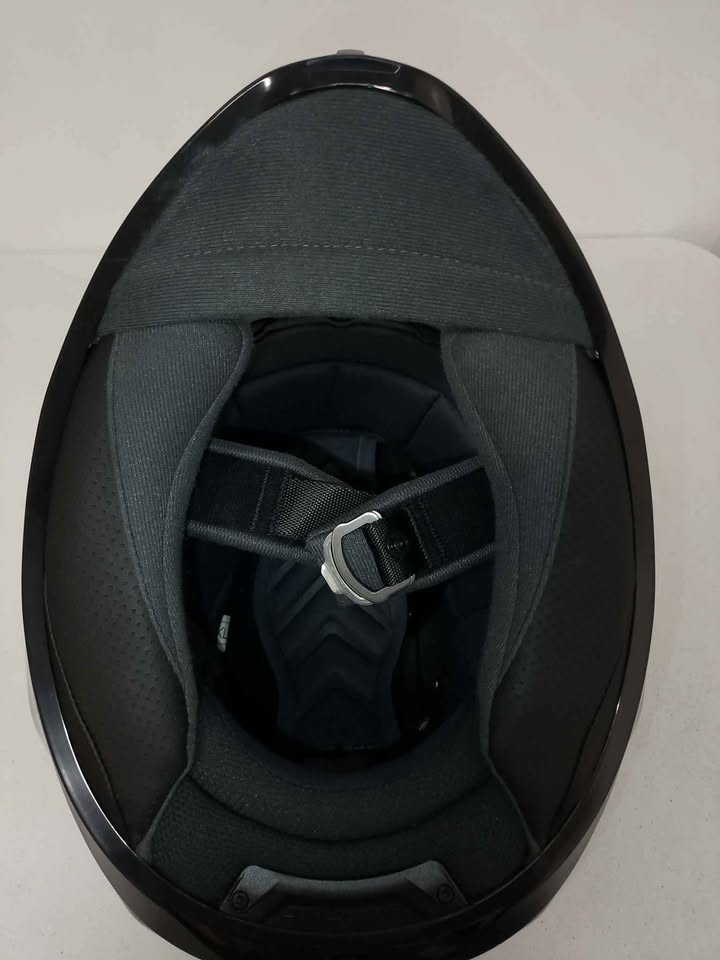HJC i10 Chin Curtain Press In – HelmetCountry.com